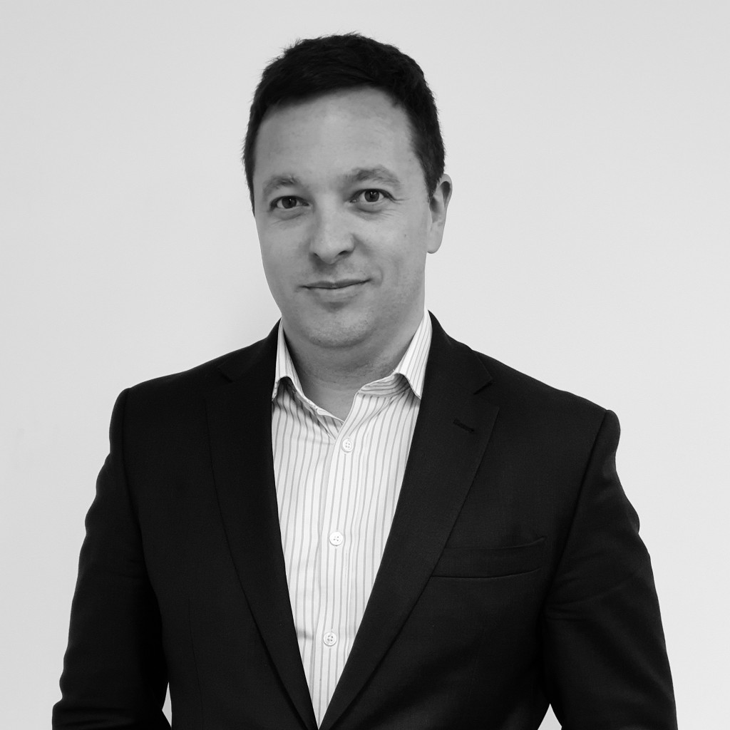 Hillross | Scott Montefiore